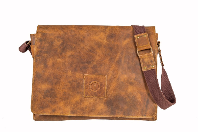 Soldier 13 inch - Men's Leather Messenger Bag in Dusty Antique – Buster ...